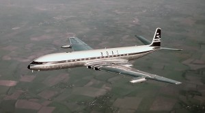 de Havilland DH.106 Comet 4 G-APDA, BOAC, first flew 27 April 1958 | This Day in Aviation