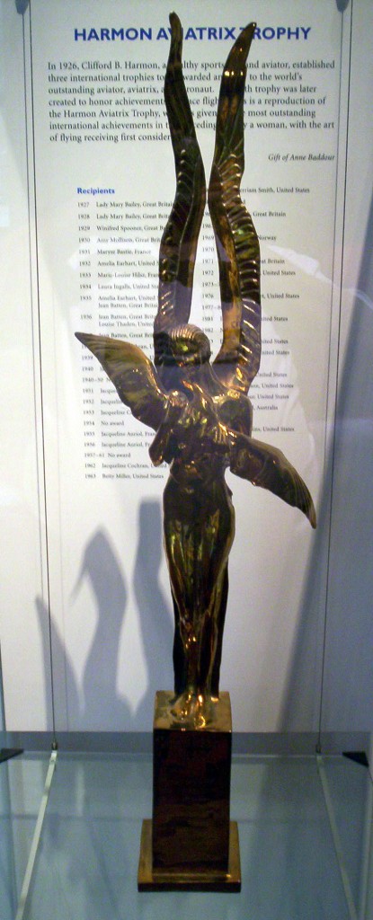 Britannia Trophy of the Royal Aero Club of Great Britain | This Day in ...