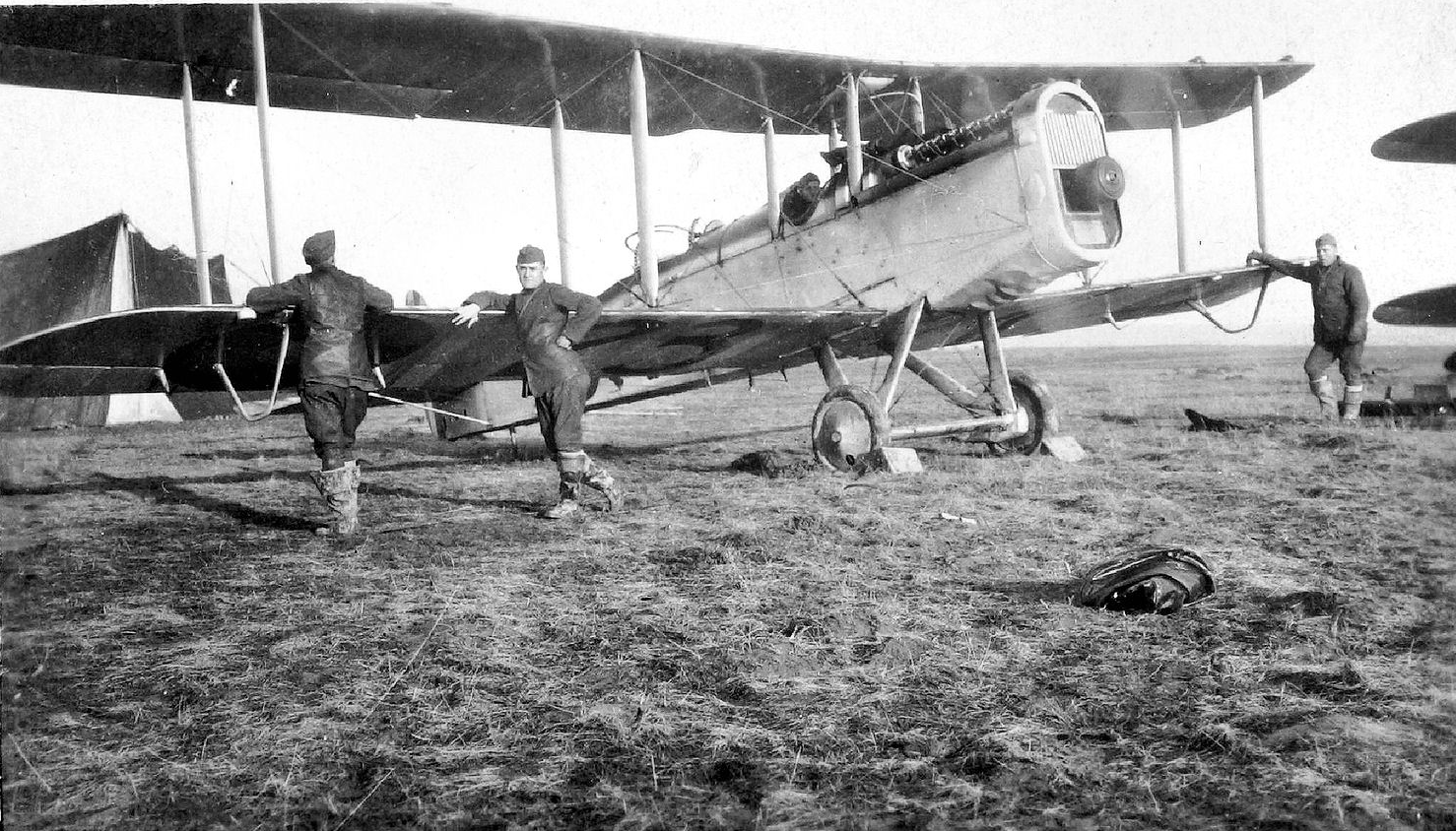 DH-4 Archives - This Day in Aviation