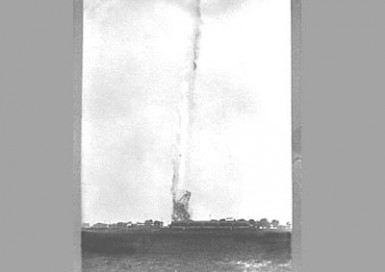 lz18_accid1_385_272_90 | This Day in Aviation