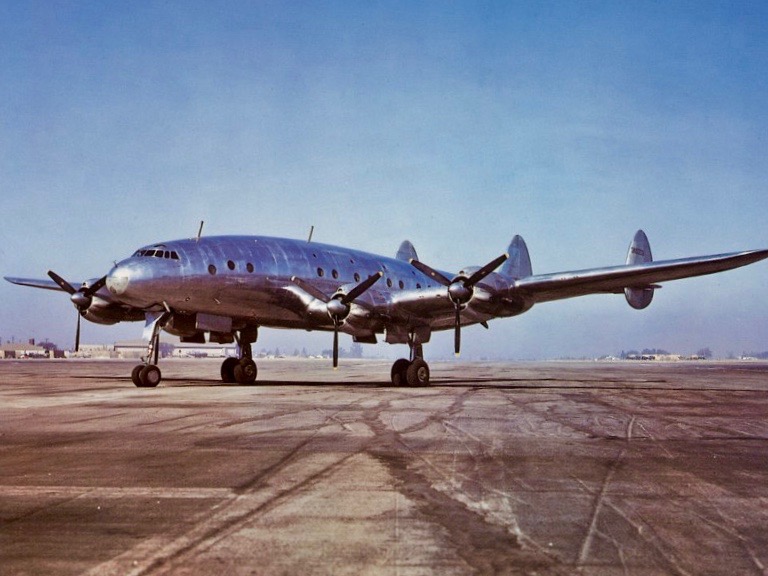 Lockheed L-1049 Super Constellation | This Day in Aviation