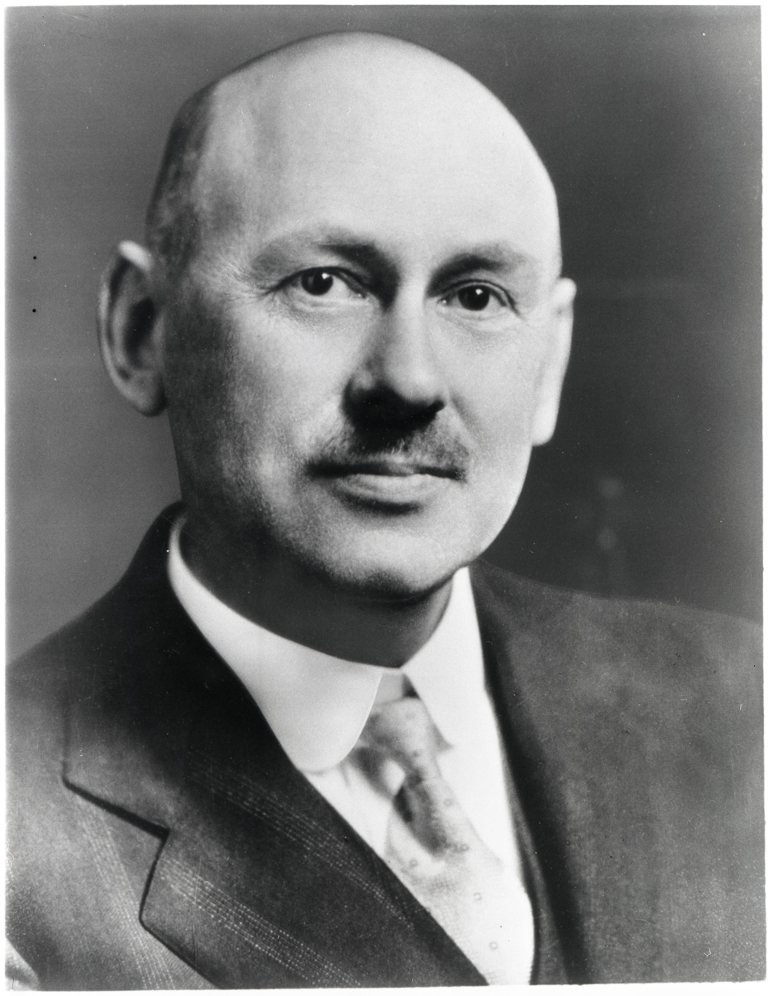Robert H. Goddard | This Day in Aviation