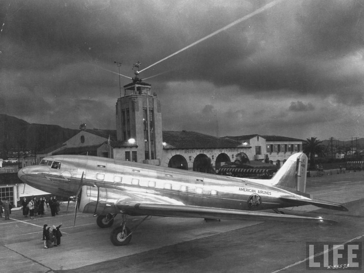 17 December 1935 | This Day in Aviation