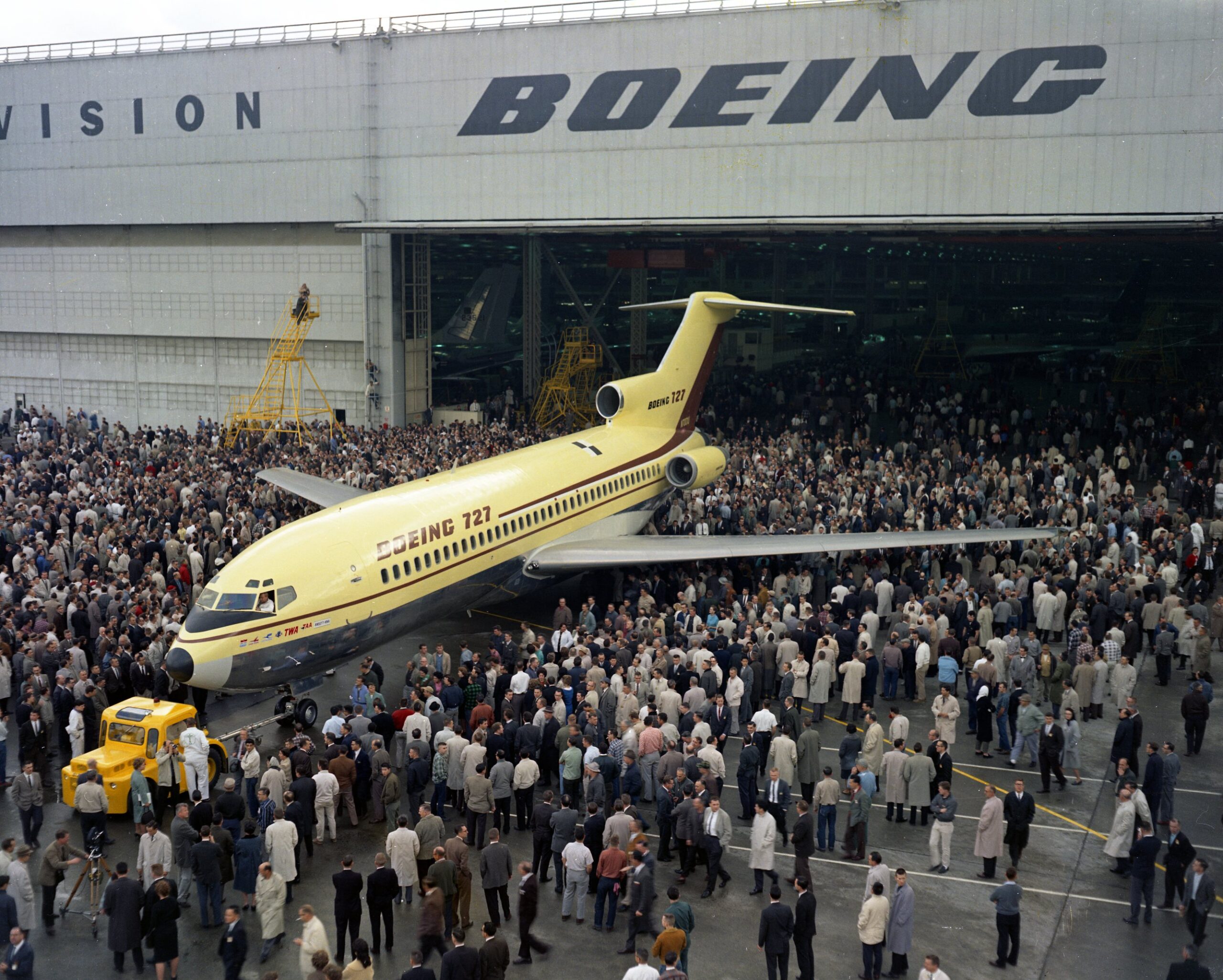 Boeing 727 | This Day in Aviation