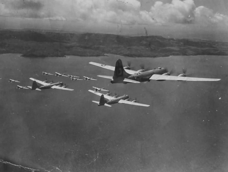 B-29_Superfortress_Formation_of_the_29th_Bomb_Group_314th_Bomb_Wing ...
