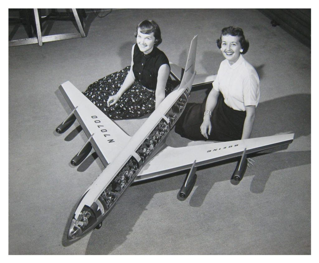 Boeing C-135 Stratolifter | This Day in Aviation