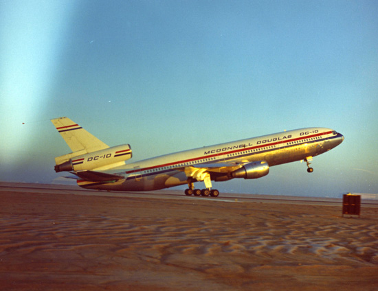 McDonnell Douglas DC-10 | This Day in Aviation