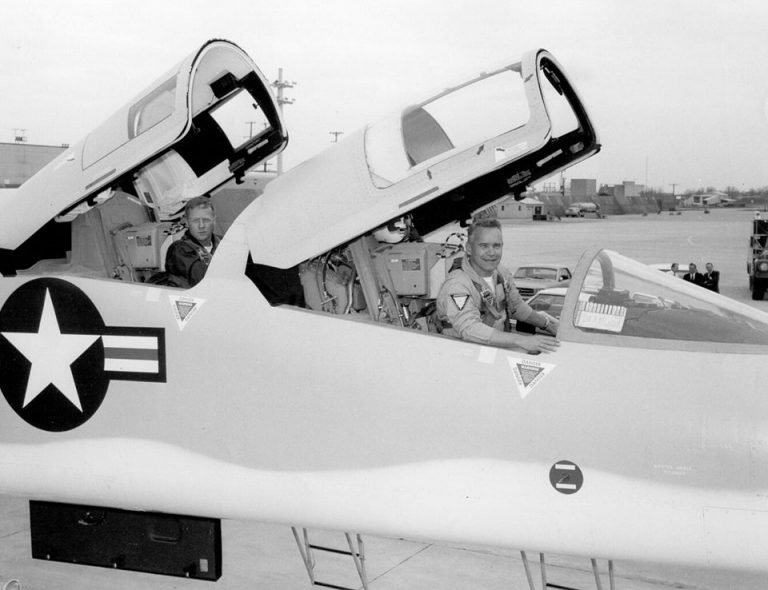 North American Aviation A3J-1 Vigilante | This Day in Aviation