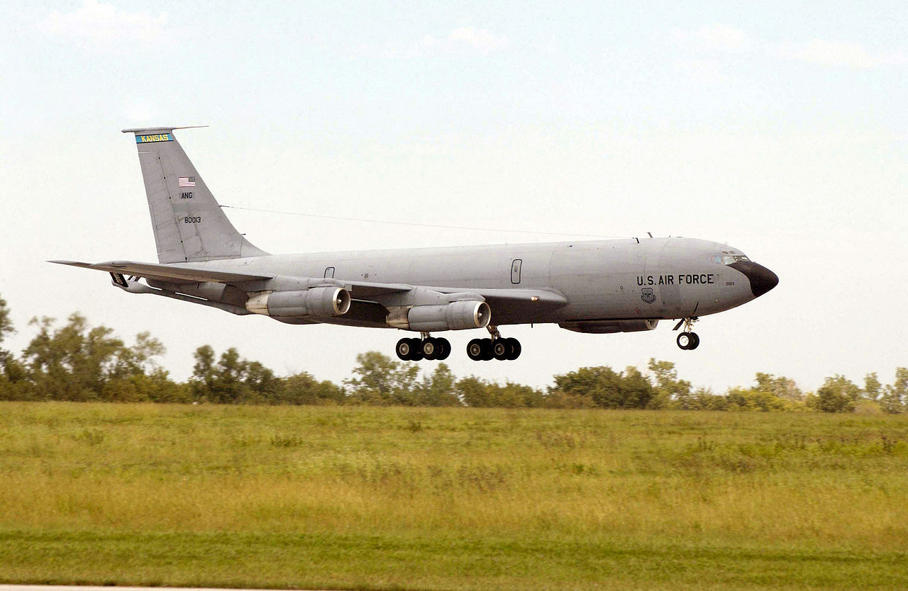 1280px-KC-135E_Kansas_ANG_landing_2004 | This Day in Aviation